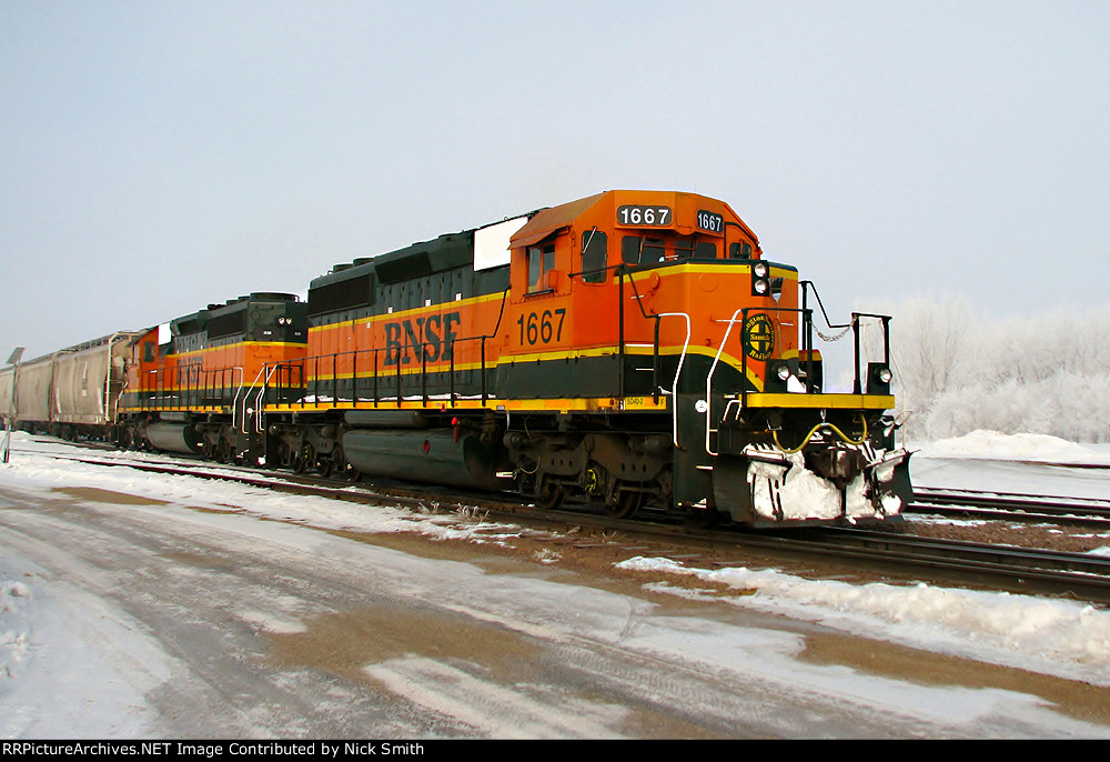 BNSF 1667
